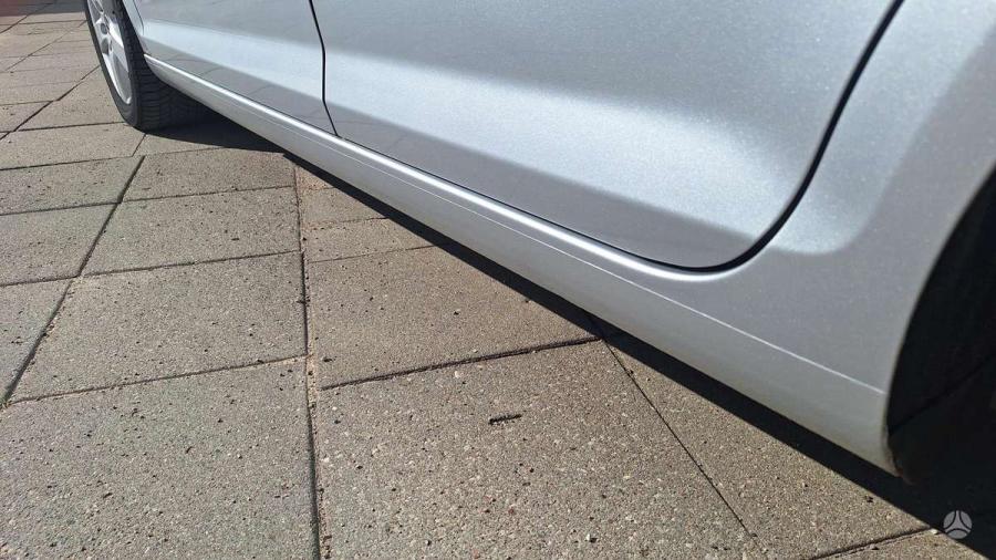 Grey Volkswagen Golf Plus 2008 in Vilnius, with an engine capacity of 1.39 L and mileage of 132 thousand km for 3650 €, photo 41 on AUTOMOTO.COM.LV