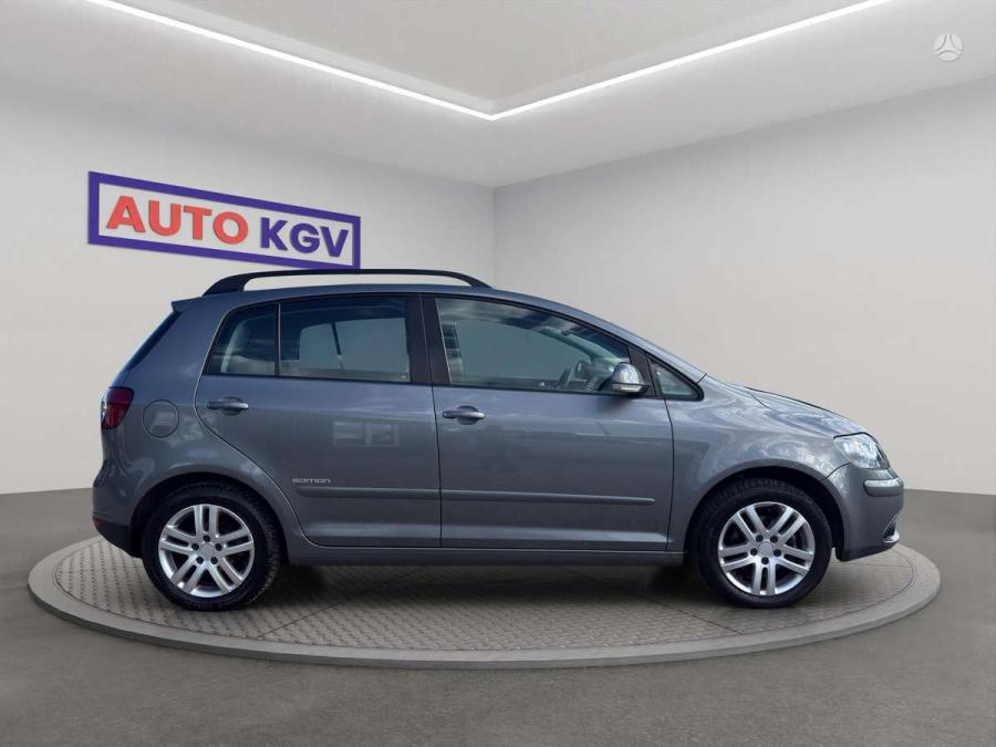Pelēks Volkswagen Golf Plus 2008 Kauņa, ar dzinēja tilpumu 1.40 L un nobraukumu 313 tūkst. km par 3299 €, foto 7 vietnē AUTOMOTO.COM.LV