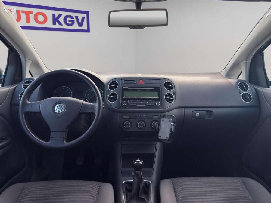 Pelēks Volkswagen Golf Plus 2008 Kauņa, ar dzinēja tilpumu 1.40 L un nobraukumu 313 tūkst. km par 3299 €, foto 13 vietnē AUTOMOTO.COM.LV