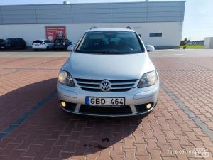 Grey Volkswagen Golf Plus 2008 in Kaunas, with an engine capacity of 1.90 L and mileage of 417 thousand km for 1800 €, photo 4 on AUTOMOTO.COM.LV