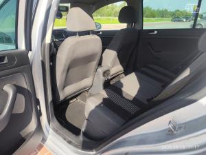 Grey Volkswagen Golf Plus 2008 in Kaunas, with an engine capacity of 1.90 L and mileage of 417 thousand km for 1800 €, photo 14 on AUTOMOTO.COM.LV