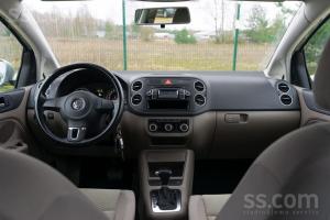 Grey Volkswagen Golf Plus 2009 in Riga, with an engine capacity of 1.40 L and mileage of 267 thousand km for 4490 €, photo 10 on AUTOMOTO.COM.LV