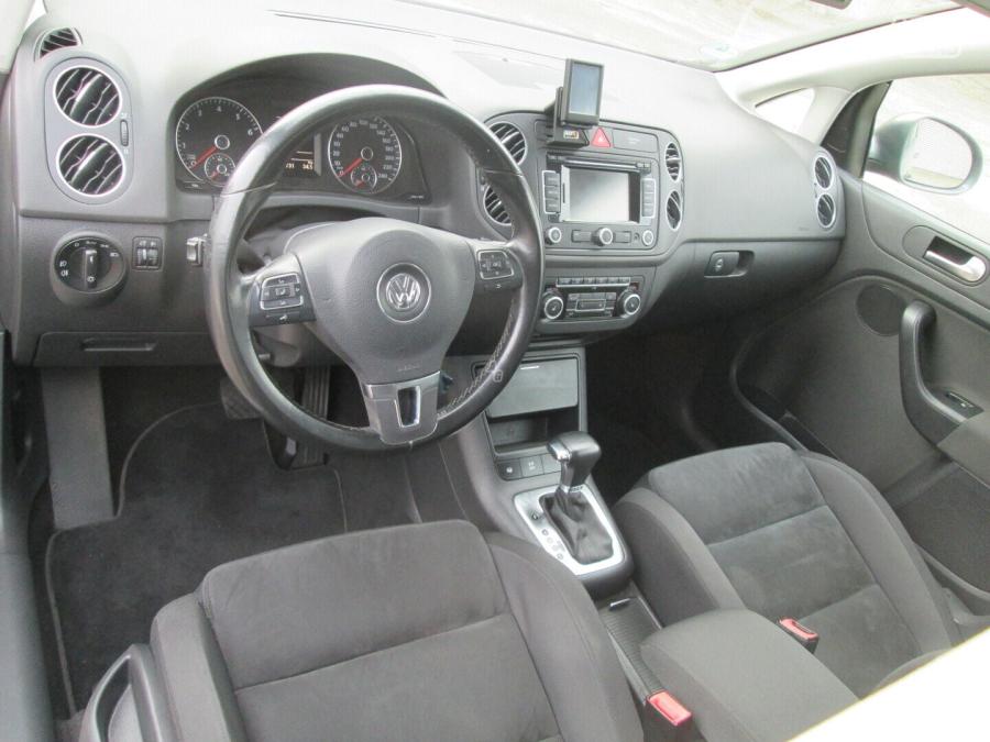 Pelēks Volkswagen Golf Plus 2009 Kelmė, ar dzinēja tilpumu 1.40 L un nobraukumu 260 tūkst. km par 4490 €, foto 8 vietnē AUTOMOTO.COM.LV