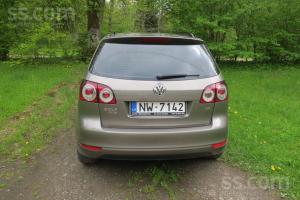 Pelēks Volkswagen Golf Plus 2009 Liepāja, ar dzinēja tilpumu 1.60 L un nobraukumu 95 tūkst. km par 4600 €, foto 5 vietnē AUTOMOTO.COM.LV