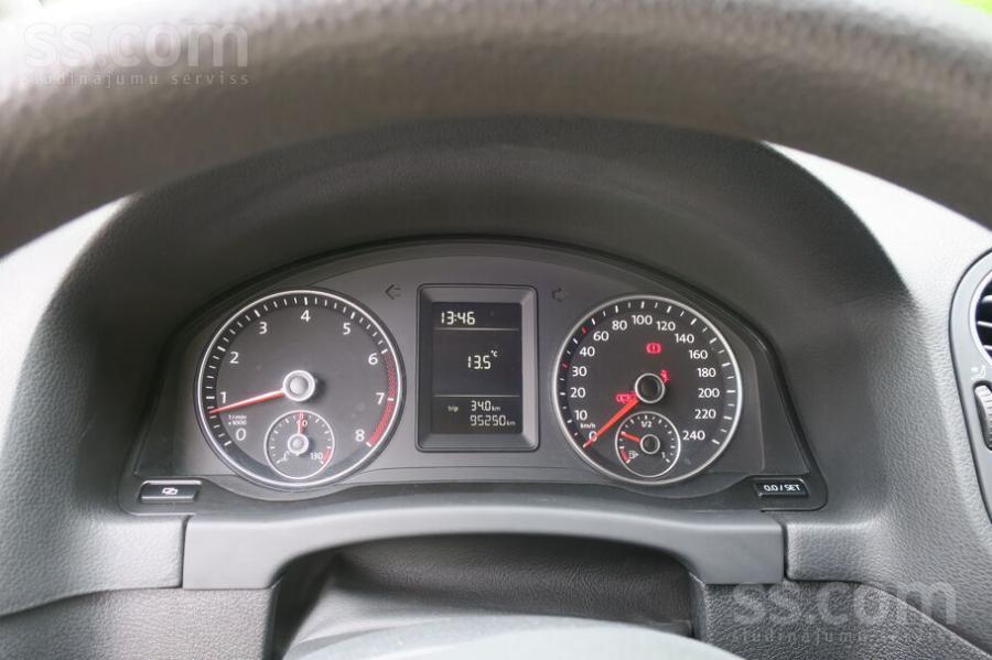 Pelēks Volkswagen Golf Plus 2009 Liepāja, ar dzinēja tilpumu 1.60 L un nobraukumu 95 tūkst. km par 4600 €, foto 6 vietnē AUTOMOTO.COM.LV