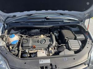 Grey Volkswagen Golf Plus 2009 in Kazlu Ruda, with an engine capacity of 1.39 L and mileage of 148 thousand km for 4500 €, photo 16 on AUTOMOTO.COM.LV