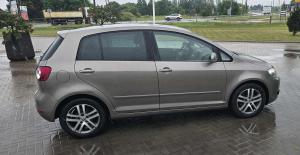Pelēks Volkswagen Golf Plus 2009 Tauragė, ar dzinēja tilpumu 1.60 L un nobraukumu 211 tūkst. km par 2950 €, foto 6 vietnē AUTOMOTO.COM.LV