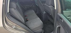 Pelēks Volkswagen Golf Plus 2009 Tauragė, ar dzinēja tilpumu 1.60 L un nobraukumu 211 tūkst. km par 2950 €, foto 12 vietnē AUTOMOTO.COM.LV