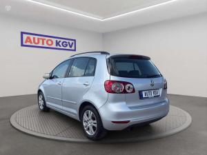 Pelēks Volkswagen Golf Plus 2009 Kauņa, ar dzinēja tilpumu 1.60 L un nobraukumu 272 tūkst. km par 4699 €, foto 4 vietnē AUTOMOTO.COM.LV