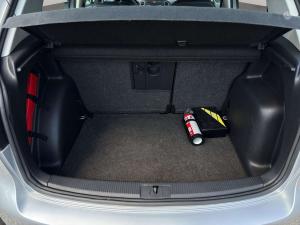 Pelēks Volkswagen Golf Plus 2009 Kauņa, ar dzinēja tilpumu 1.60 L un nobraukumu 272 tūkst. km par 4699 €, foto 11 vietnē AUTOMOTO.COM.LV
