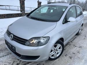 Pelēks Volkswagen Golf Plus 2010 Panevēža, ar dzinēja tilpumu 1.40 L un nobraukumu 107 tūkst. km par 3999 €, foto  vietnē AUTOMOTO.COM.LV