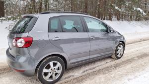 Pelēks Volkswagen Golf Plus 2010 Marijampole, ar dzinēja tilpumu 1.40 L un nobraukumu 124 tūkst. km par 3700 €, foto 5 vietnē AUTOMOTO.COM.LV
