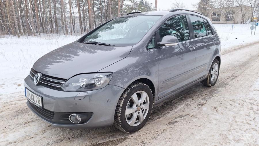 Pelēks Volkswagen Golf Plus 2010 Marijampole, ar dzinēja tilpumu 1.40 L un nobraukumu 124 tūkst. km par 3700 €, foto 14 vietnē AUTOMOTO.COM.LV