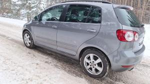 Pelēks Volkswagen Golf Plus 2010 Marijampole, ar dzinēja tilpumu 1.40 L un nobraukumu 124 tūkst. km par 3700 €, foto 16 vietnē AUTOMOTO.COM.LV