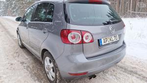 Pelēks Volkswagen Golf Plus 2010 Marijampole, ar dzinēja tilpumu 1.40 L un nobraukumu 124 tūkst. km par 3700 €, foto 18 vietnē AUTOMOTO.COM.LV