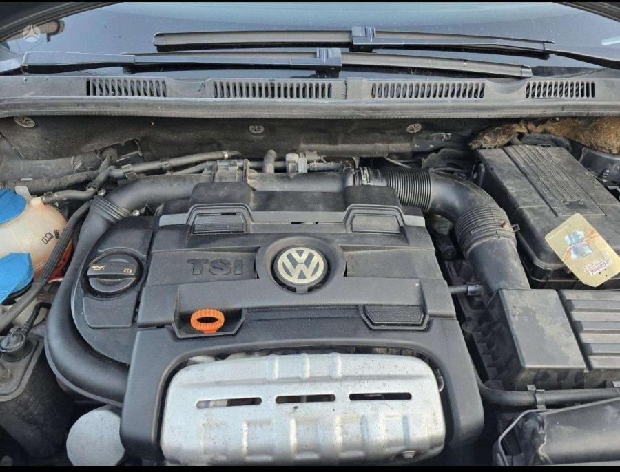 Grey Volkswagen Golf Plus 2010 in Telschi, with an engine capacity of 1.39 L and mileage of 179 thousand km for 3699 €, photo 16 on AUTOMOTO.COM.LV
