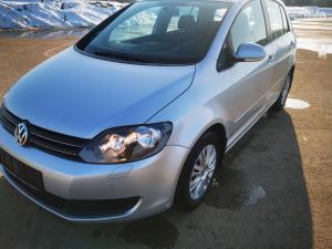 Grey Volkswagen Golf Plus 2010 in Ukmerge, with an engine capacity of 1.40 L and mileage of 220 thousand km for 3900 €, photo 2 on AUTOMOTO.COM.LV