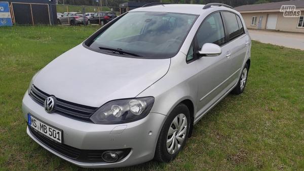 Grey Volkswagen Golf Plus 2010 in Vilnius, with an engine capacity of 1.60 L and mileage of 258 thousand km for 4350 €, photo 1 on AUTOMOTO.COM.LV