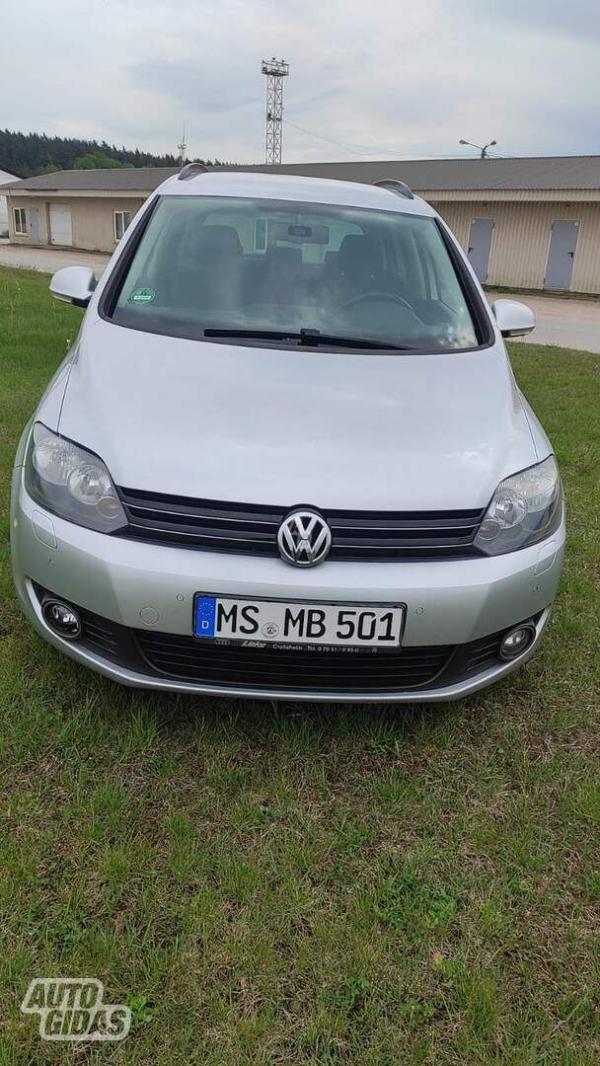 Grey Volkswagen Golf Plus 2010 in Vilnius, with an engine capacity of 1.60 L and mileage of 258 thousand km for 4350 €, photo 3 on AUTOMOTO.COM.LV