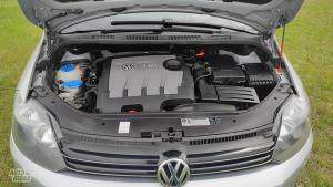 Grey Volkswagen Golf Plus 2010 in Vilnius, with an engine capacity of 1.60 L and mileage of 258 thousand km for 4350 €, photo 8 on AUTOMOTO.COM.LV