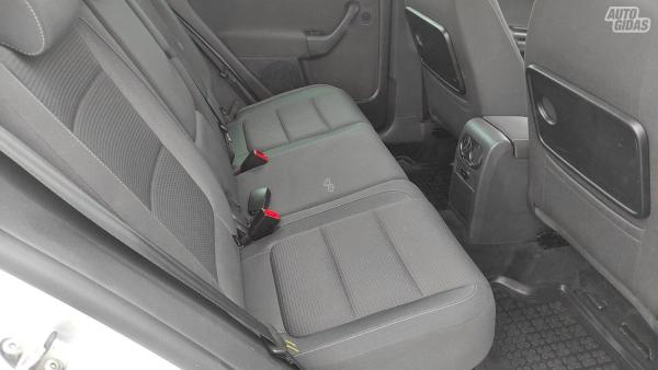 Grey Volkswagen Golf Plus 2010 in Vilnius, with an engine capacity of 1.60 L and mileage of 258 thousand km for 4350 €, photo 10 on AUTOMOTO.COM.LV