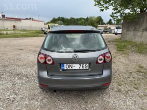 Grey Volkswagen Golf Plus 2010 in Rezekne, with an engine capacity of 1.60 L and mileage of 0 thousand km for 4050 €, photo 7 on AUTOMOTO.COM.LV
