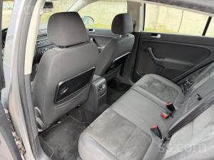 Grey Volkswagen Golf Plus 2010 in Rezekne, with an engine capacity of 1.60 L and mileage of 0 thousand km for 4050 €, photo 11 on AUTOMOTO.COM.LV
