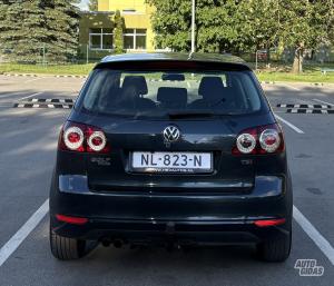 Pelēks Volkswagen Golf Plus 2010 Tauragė, ar dzinēja tilpumu 1.40 L un nobraukumu 186 tūkst. km par 4199 €, foto 10 vietnē AUTOMOTO.COM.LV