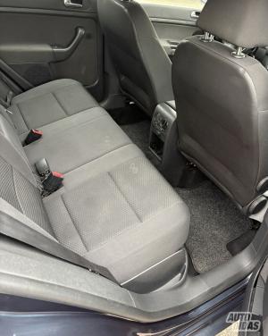 Pelēks Volkswagen Golf Plus 2010 Tauragė, ar dzinēja tilpumu 1.40 L un nobraukumu 186 tūkst. km par 4199 €, foto 17 vietnē AUTOMOTO.COM.LV