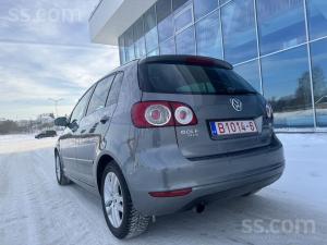 Grey Volkswagen Golf Plus 2010 in Rezekne, with an engine capacity of 1.60 L and mileage of 268 thousand km for 4300 €, photo 5 on AUTOMOTO.COM.LV