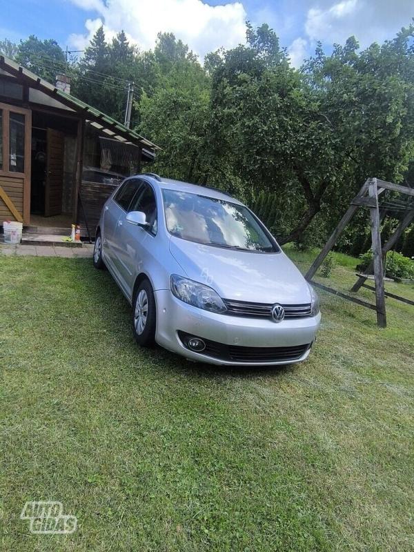 Pelēks Volkswagen Golf Plus 2010 Kauņa, ar dzinēja tilpumu 1.60 L un nobraukumu 262 tūkst. km par 5000 €, foto 3 vietnē AUTOMOTO.COM.LV