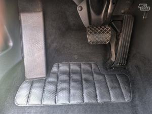 Grey Volkswagen Golf Plus 2010 in Kaunas, with an engine capacity of 1.60 L and mileage of 262 thousand km for 5000 €, photo 17 on AUTOMOTO.COM.LV