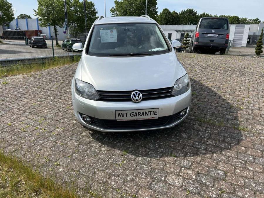 Pelēks Volkswagen Golf Plus 2010 Kauņa, ar dzinēja tilpumu 1.60 L un nobraukumu 255 tūkst. km par 4550 €, foto 5 vietnē AUTOMOTO.COM.LV