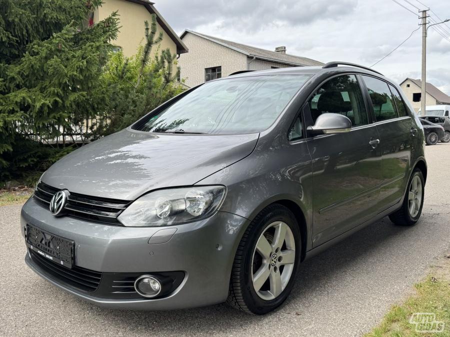 Pelēks Volkswagen Golf Plus 2010 Marijampole, ar dzinēja tilpumu 1.60 L un nobraukumu 280 tūkst. km par 3400 €, foto 4 vietnē AUTOMOTO.COM.LV