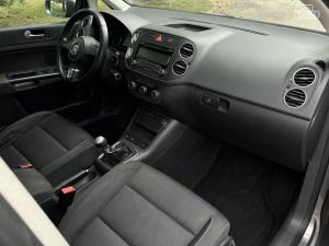 Pelēks Volkswagen Golf Plus 2010 Marijampole, ar dzinēja tilpumu 1.60 L un nobraukumu 280 tūkst. km par 3400 €, foto 13 vietnē AUTOMOTO.COM.LV