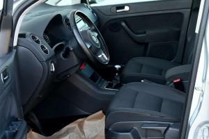Grey Volkswagen Golf Plus 2010 in Kretinga, with an engine capacity of 1.60 L and mileage of 164 thousand km for 4099 €, photo 14 on AUTOMOTO.COM.LV