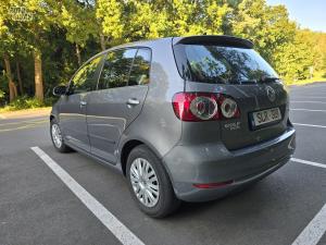 Pelēks Volkswagen Golf Plus 2010 Klaipėda, ar dzinēja tilpumu 1.60 L un nobraukumu 231 tūkst. km par 3750 €, foto 6 vietnē AUTOMOTO.COM.LV