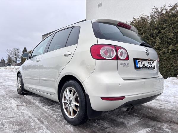 Grey Volkswagen Golf Plus 2011 in Kaunas, with an engine capacity of 1.40 L and mileage of 227 thousand km for 1590 €, photo 2 on AUTOMOTO.COM.LV
