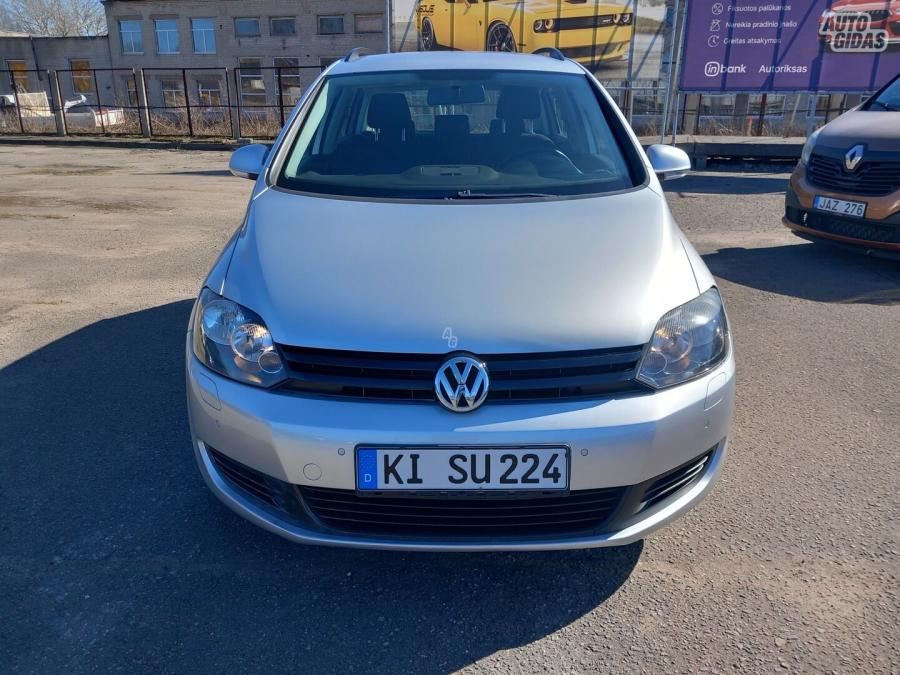 Pelēks Volkswagen Golf Plus 2011 Klaipėda, ar dzinēja tilpumu 1.60 L un nobraukumu 237 tūkst. km par 4400 €, foto 3 vietnē AUTOMOTO.COM.LV