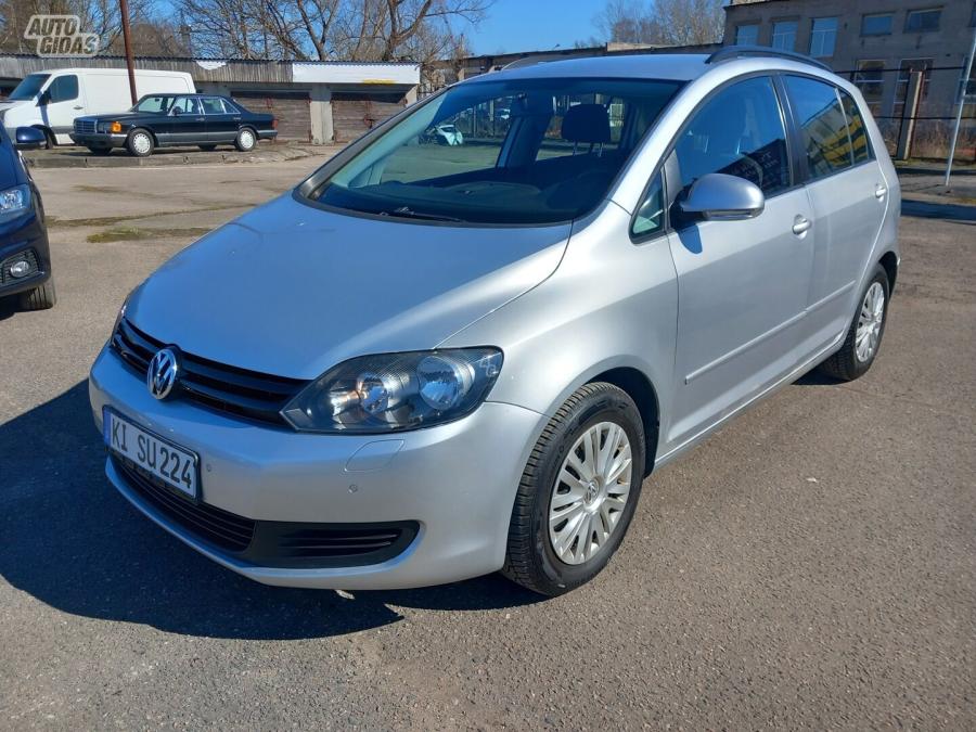 Pelēks Volkswagen Golf Plus 2011 Klaipėda, ar dzinēja tilpumu 1.60 L un nobraukumu 237 tūkst. km par 4400 €, foto 4 vietnē AUTOMOTO.COM.LV