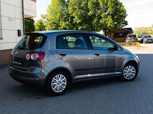 Grey Volkswagen Golf Plus 2011 in Kretinga, with an engine capacity of 1.40 L and mileage of 194 thousand km for 4550 €, photo 6 on AUTOMOTO.COM.LV