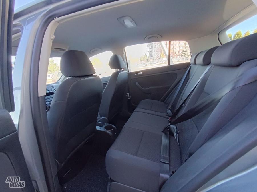 Grey Volkswagen Golf Plus 2011 in Kretinga, with an engine capacity of 1.40 L and mileage of 194 thousand km for 4550 €, photo 12 on AUTOMOTO.COM.LV