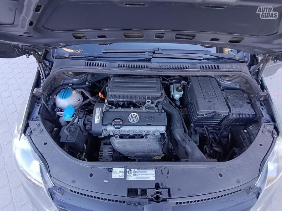 Grey Volkswagen Golf Plus 2011 in Kretinga, with an engine capacity of 1.40 L and mileage of 194 thousand km for 4550 €, photo 14 on AUTOMOTO.COM.LV