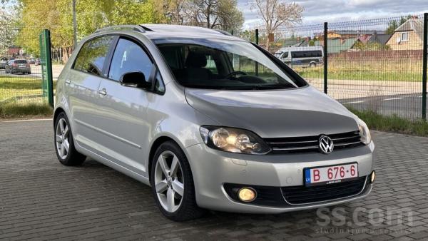 Pelēks Volkswagen Golf Plus 2011 Daugavpils, ar dzinēja tilpumu 2.00 L un nobraukumu 206 tūkst. km par 7550 €, foto 2 vietnē AUTOMOTO.COM.LV