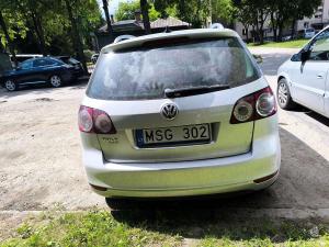 Pelēks Volkswagen Golf Plus 2011 Panevēža, ar dzinēja tilpumu 1.60 L un nobraukumu 233 tūkst. km par 4300 €, foto 5 vietnē AUTOMOTO.COM.LV