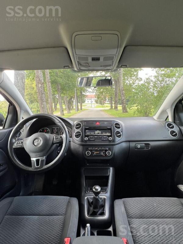 Pelēks Volkswagen Golf Plus 2011 Rīga, ar dzinēja tilpumu 2.00 L un nobraukumu 347 tūkst. km par 2950 €, foto 7 vietnē AUTOMOTO.COM.LV