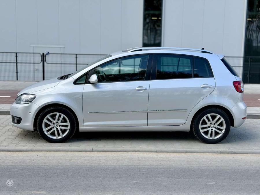 Pelēks Volkswagen Golf Plus 2011 Viļņa, ar dzinēja tilpumu 1.40 L un nobraukumu 261 tūkst. km par 5250 €, foto 7 vietnē AUTOMOTO.COM.LV