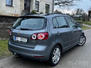 Pelēks Volkswagen Golf Plus 2012 Valmiera, ar dzinēja tilpumu 1.60 L un nobraukumu 285 tūkst. km par 3700 €, foto 7 vietnē AUTOMOTO.COM.LV