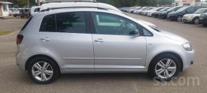 Grey Volkswagen Golf Plus 2012 in Riga, with an engine capacity of 1.20 L and mileage of 0 thousand km for 4900 €, photo 5 on AUTOMOTO.COM.LV