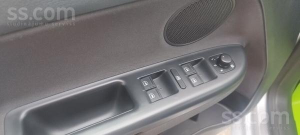 Pelēks Volkswagen Golf Plus 2012 Rīga, ar dzinēja tilpumu 1.20 L un nobraukumu 0 tūkst. km par 4900 €, foto 11 vietnē AUTOMOTO.COM.LV